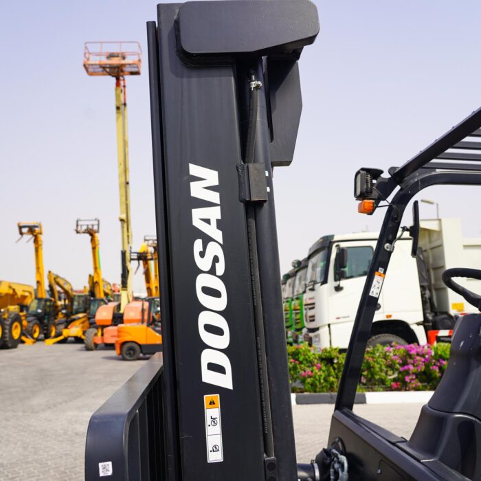 2022 Doosan D50SC-5 5 ton Pneumatic Tire Forklift (Unused) - Equipment