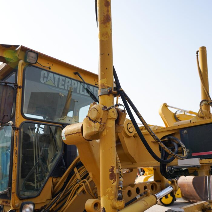 2002 CAT 12H Motor Grader - Equipment