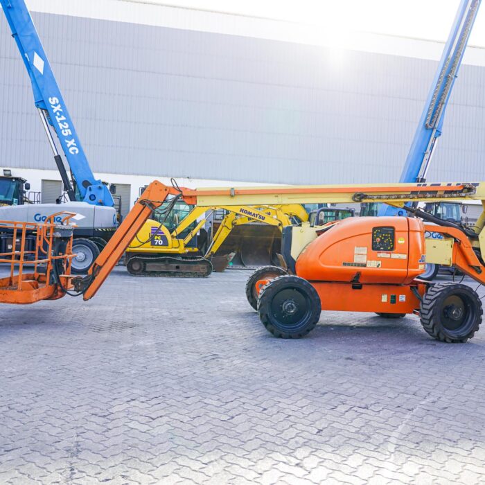 2008 JLG 600AJ 4WD Diesel Boom Lift 18m - Equipment