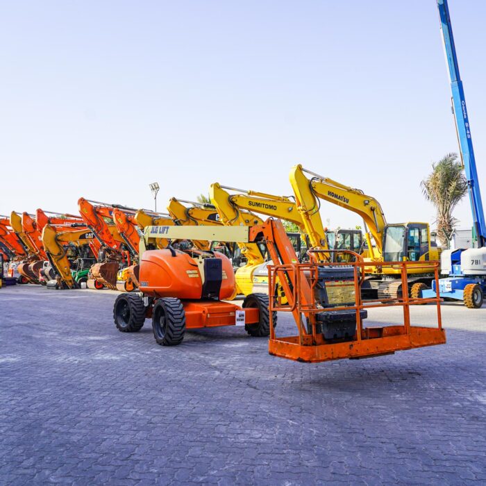 2008 JLG 600AJ 4WD Diesel Boom Lift 18m - Equipment