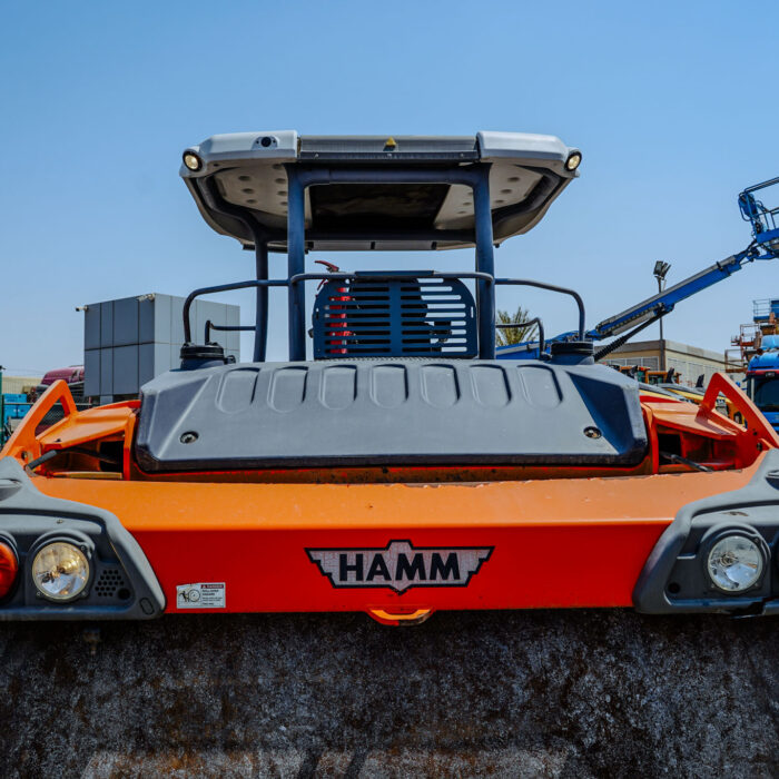 2012 HAMM HD140VVHV Tandem Roller - Equipment