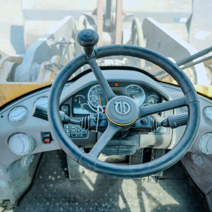 2017 VOLVO L220H Wheel Loader - Equipment