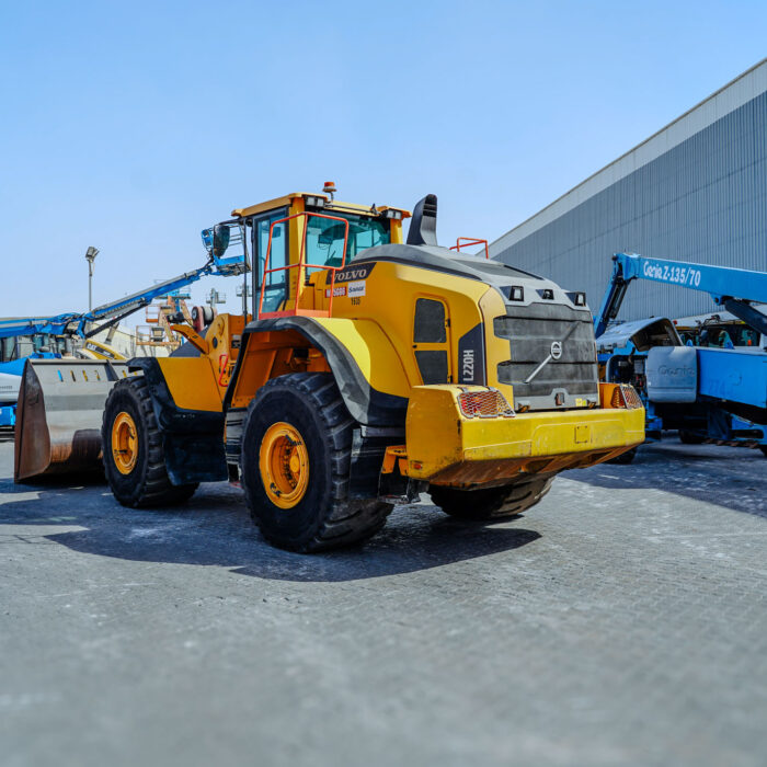 2017 VOLVO L220H Wheel Loader - Equipment