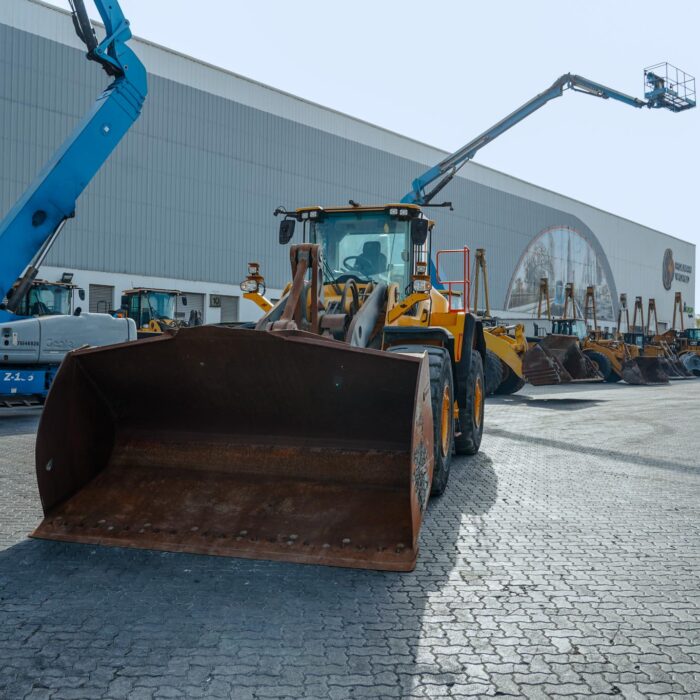 2019 VOLVO L150H Wheel Loader - Equipment