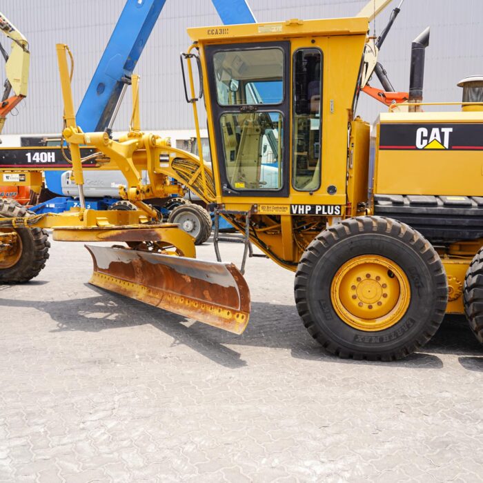 2007 CAT 140H Motor Grader - Equipment