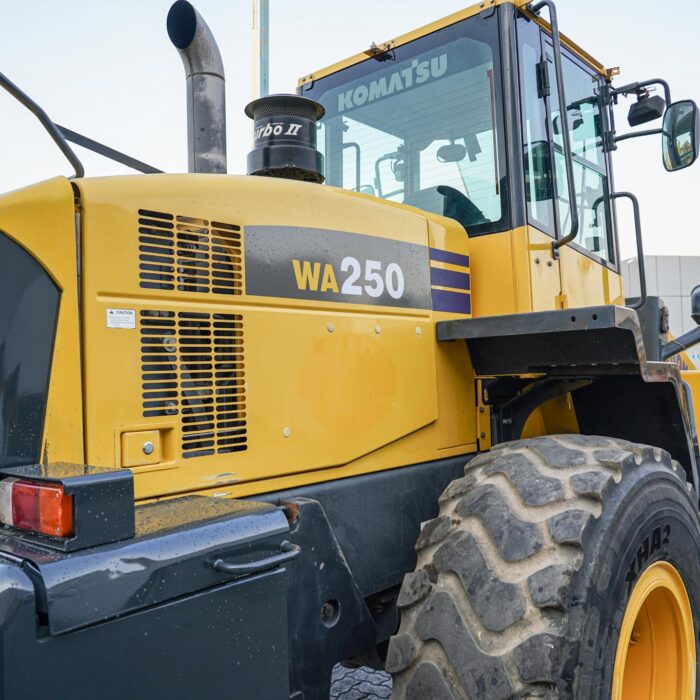 2013 Komatsu WA250-6 Wheel Loader - Equipment