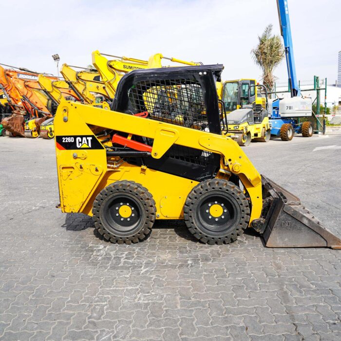 2019 CAT 226D Skid Steer Loader - Equipment