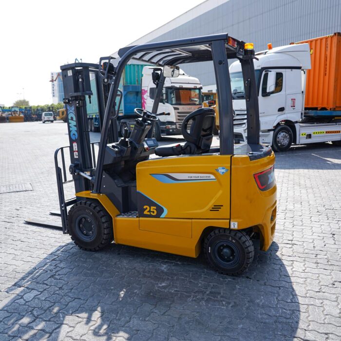 2024 XCMG XCB25-PW6G 2.5 Ton Electric Forklift - Equipment