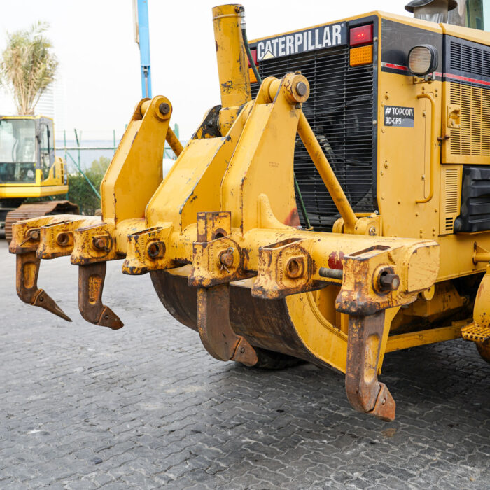 2003 CAT 14H Motor Grader - Equipment