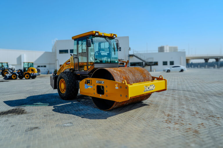 2024 XCMG XS113E Smooth Drum Compactor - Equipment