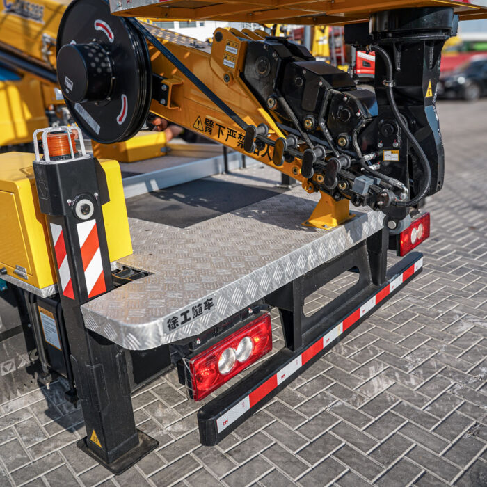 2025 XCMG GKS285 28m Aerial Platform Boom Lift on Foton 4X2 Flat Bed ...