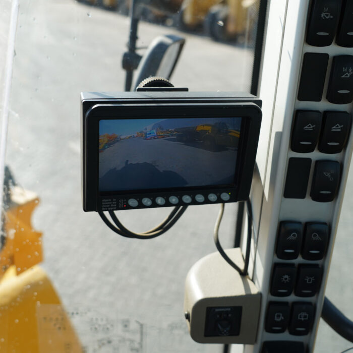 2012 VOLVO L220G Wheel Loader - Equipment